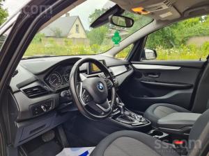 Melns BMW 218 2016 Ogre, ar dzinēja tilpumu 2.00 L un nobraukumu 0 tūkst. km par 8770 €, foto 13 vietnē AUTOMOTO.COM.LV