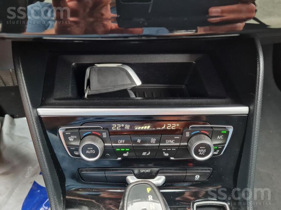 Melns BMW 218 2016 Ogre, ar dzinēja tilpumu 2.00 L un nobraukumu 0 tūkst. km par 8770 €, foto 16 vietnē AUTOMOTO.COM.LV