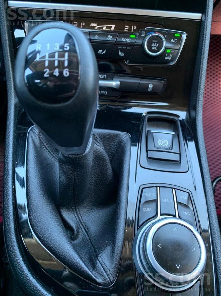 Melns BMW 218 2018 Tukums, ar dzinēja tilpumu 2.00 L un nobraukumu 269 tūkst. km par 10650 €, foto 7 vietnē AUTOMOTO.COM.LV