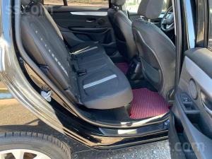 Melns BMW 218 2018 Tukums, ar dzinēja tilpumu 2.00 L un nobraukumu 269 tūkst. km par 10650 €, foto 8 vietnē AUTOMOTO.COM.LV