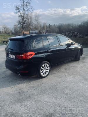 Melns BMW 218 2018 Tukums, ar dzinēja tilpumu 2.00 L un nobraukumu 269 tūkst. km par 10650 €, foto 12 vietnē AUTOMOTO.COM.LV