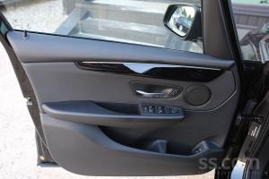 Black BMW 218 2019 in Tukums, with an engine capacity of 2.00 L and mileage of 188 thousand km for 12390 €, photo 10 on AUTOMOTO.COM.LV