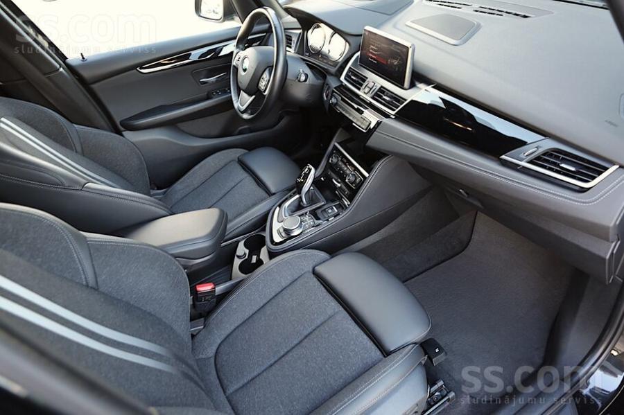 Black BMW 218 2019 in Tukums, with an engine capacity of 2.00 L and mileage of 188 thousand km for 12390 €, photo 12 on AUTOMOTO.COM.LV