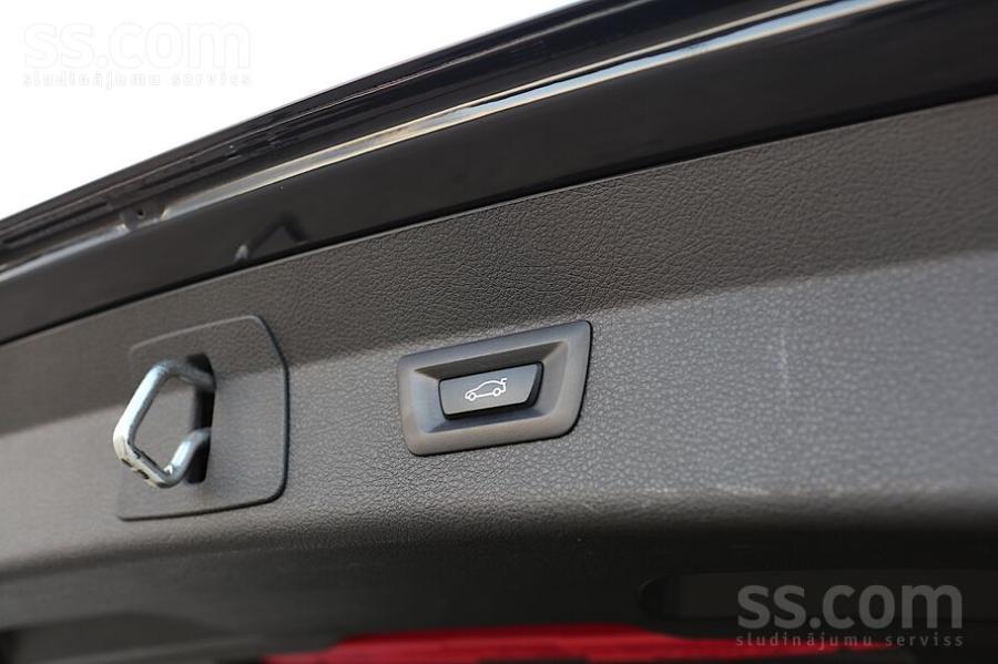 Black BMW 218 2019 in Tukums, with an engine capacity of 2.00 L and mileage of 188 thousand km for 12390 €, photo 29 on AUTOMOTO.COM.LV