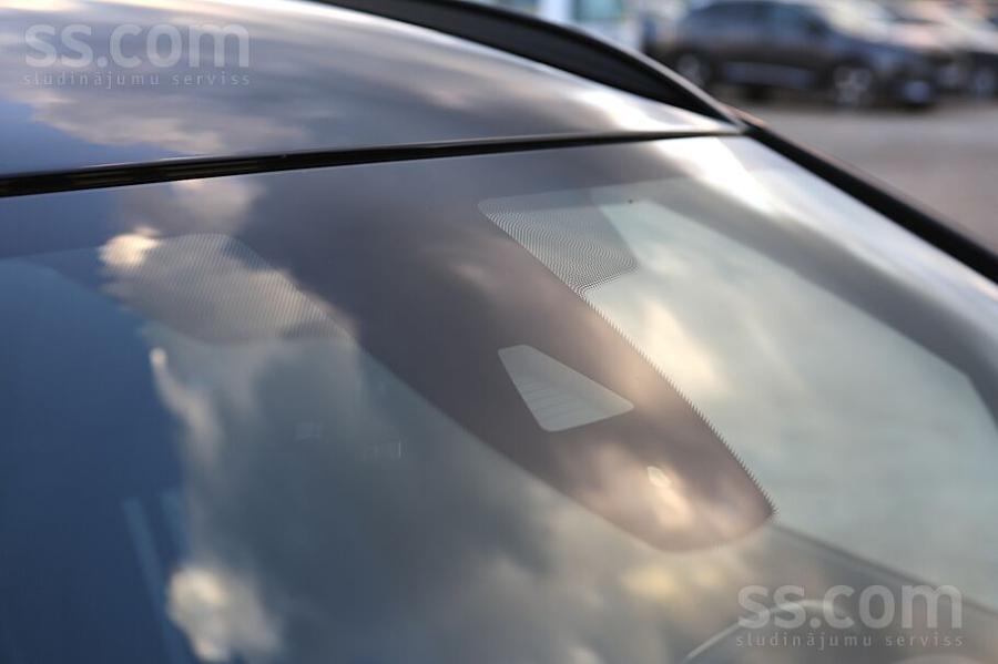 Black BMW 218 2019 in Tukums, with an engine capacity of 2.00 L and mileage of 188 thousand km for 12390 €, photo 31 on AUTOMOTO.COM.LV