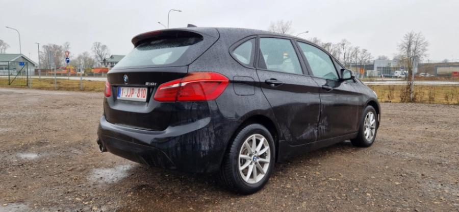 Black BMW 218 2019 in Riga, with an engine capacity of 1.50 L and mileage of 47 thousand km for 13750 €, photo 8 on AUTOMOTO.COM.LV