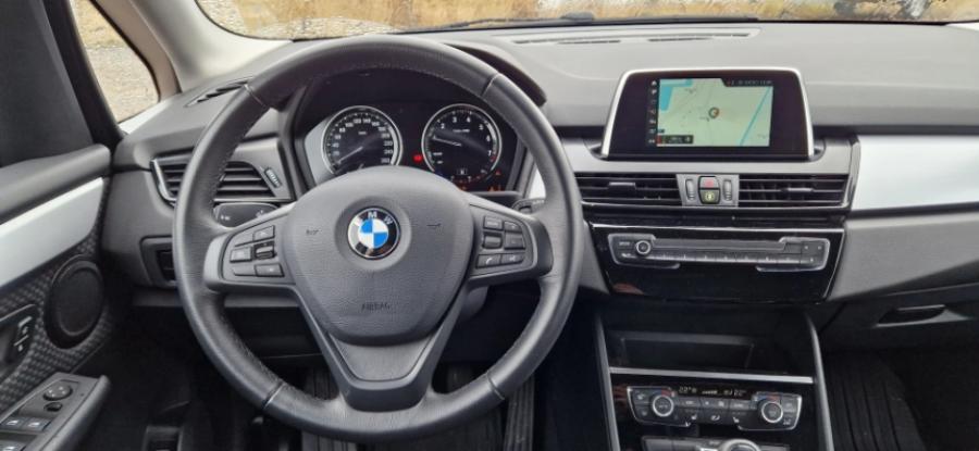 Black BMW 218 2019 in Riga, with an engine capacity of 1.50 L and mileage of 47 thousand km for 13750 €, photo 13 on AUTOMOTO.COM.LV