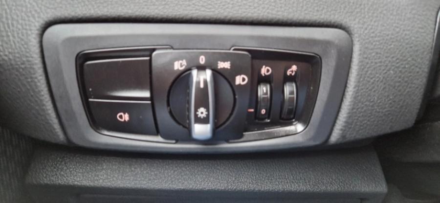 Black BMW 218 2019 in Riga, with an engine capacity of 1.50 L and mileage of 47 thousand km for 13750 €, photo 20 on AUTOMOTO.COM.LV