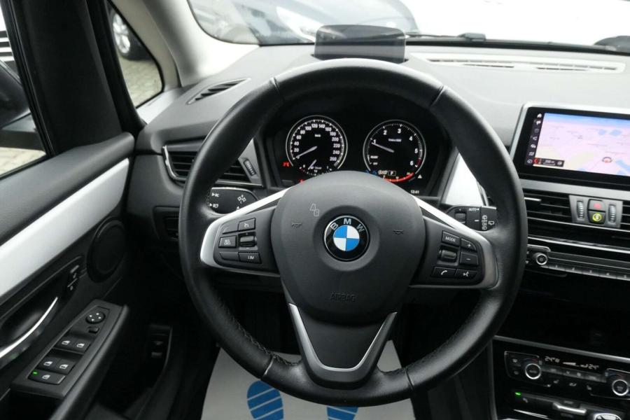 Melns BMW 218 2022 Kauņa, ar dzinēja tilpumu 2.00 L un nobraukumu 100 tūkst. km par 22170 €, foto 7 vietnē AUTOMOTO.COM.LV