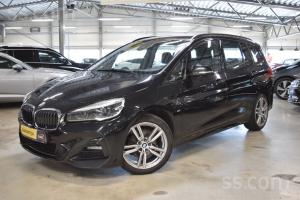 Black BMW 218 2022 in Riga, with an engine capacity of 1.50 L and mileage of 146 thousand km for 15900 €, photo 1 on AUTOMOTO.COM.LV