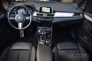 Black BMW 218 2022 in Riga, with an engine capacity of 1.50 L and mileage of 146 thousand km for 15900 €, photo 5 on AUTOMOTO.COM.LV