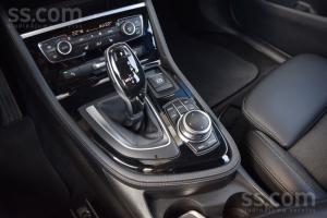 Black BMW 218 2022 in Riga, with an engine capacity of 1.50 L and mileage of 146 thousand km for 15900 €, photo 6 on AUTOMOTO.COM.LV