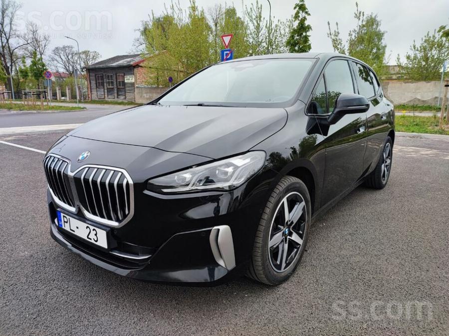 Melns BMW 218 2023 Jelgava, ar dzinēja tilpumu 2.00 L un nobraukumu 217 tūkst. km par 22950 €, foto 1 vietnē AUTOMOTO.COM.LV