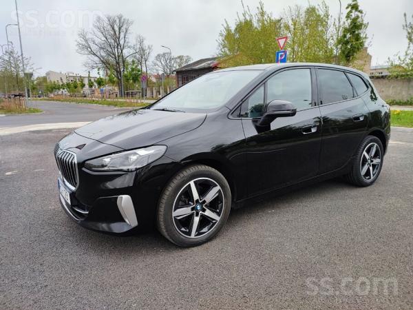 Melns BMW 218 2023 Jelgava, ar dzinēja tilpumu 2.00 L un nobraukumu 217 tūkst. km par 22950 €, foto 3 vietnē AUTOMOTO.COM.LV