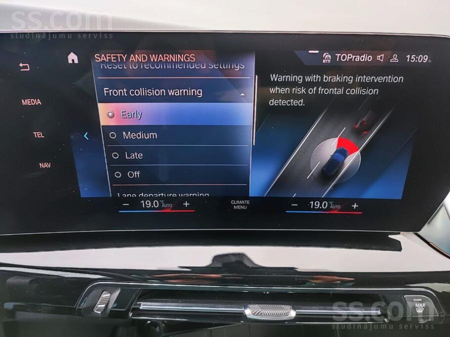 Melns BMW 218 2023 Jelgava, ar dzinēja tilpumu 2.00 L un nobraukumu 217 tūkst. km par 22950 €, foto 30 vietnē AUTOMOTO.COM.LV