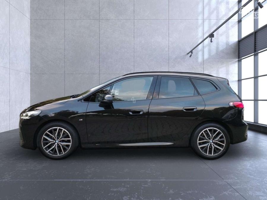 Black BMW 218 2024 in Kaunas, with an engine capacity of 1.50 L and mileage of 34 thousand km for 30914 €, photo 2 on AUTOMOTO.COM.LV