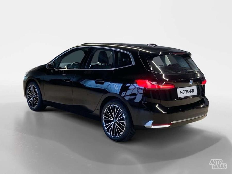 Melns BMW 218 2024 Kauņa, ar dzinēja tilpumu 1.50 L un nobraukumu 19 tūkst. km par 31701 €, foto 6 vietnē AUTOMOTO.COM.LV