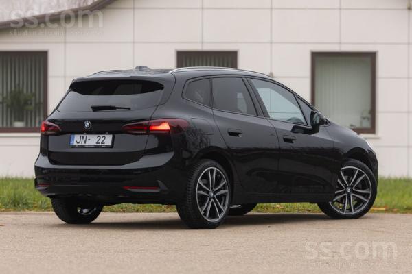 Melns BMW 218 2023 Jelgava, ar dzinēja tilpumu 2.00 L un nobraukumu 0 tūkst. km par 19780 €, foto 6 vietnē AUTOMOTO.COM.LV