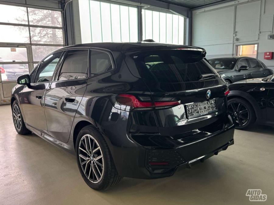 Melns BMW 218 2024 Kauņa, ar dzinēja tilpumu 1.50 L un nobraukumu 44 tūkst. km par 28821 €, foto 4 vietnē AUTOMOTO.COM.LV