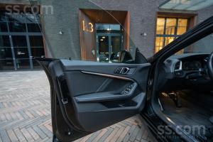 Black BMW 218 2024 in Riga, with an engine capacity of 1.50 L and mileage of 33 thousand km for 27990 €, photo 23 on AUTOMOTO.COM.LV