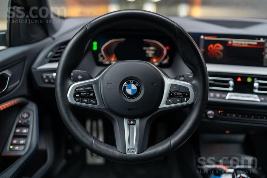 Black BMW 218 2024 in Riga, with an engine capacity of 1.50 L and mileage of 33 thousand km for 27990 €, photo 28 on AUTOMOTO.COM.LV