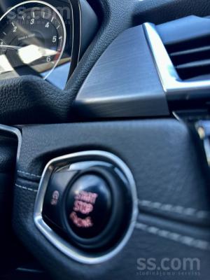 Black BMW 218 2018 in Riga, with an engine capacity of 2.00 L and mileage of 231 thousand km for 13500 €, photo 21 on AUTOMOTO.COM.LV