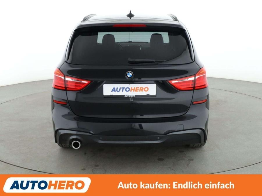 Black BMW 218 2019 in Kaunas, with an engine capacity of 1.50 L and mileage of 90 thousand km for 22740 €, photo 5 on AUTOMOTO.COM.LV