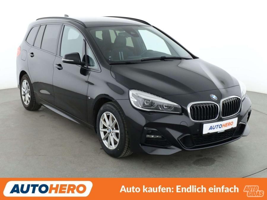 Black BMW 218 2019 in Kaunas, with an engine capacity of 1.50 L and mileage of 90 thousand km for 22740 €, photo 8 on AUTOMOTO.COM.LV