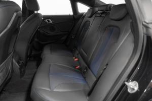 Black BMW 218 2022 in Vilnius, with an engine capacity of 2.00 L and mileage of 81 thousand km for 22900 €, photo 7 on AUTOMOTO.COM.LV
