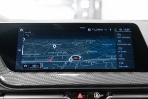 Black BMW 218 2022 in Vilnius, with an engine capacity of 2.00 L and mileage of 81 thousand km for 22900 €, photo 20 on AUTOMOTO.COM.LV
