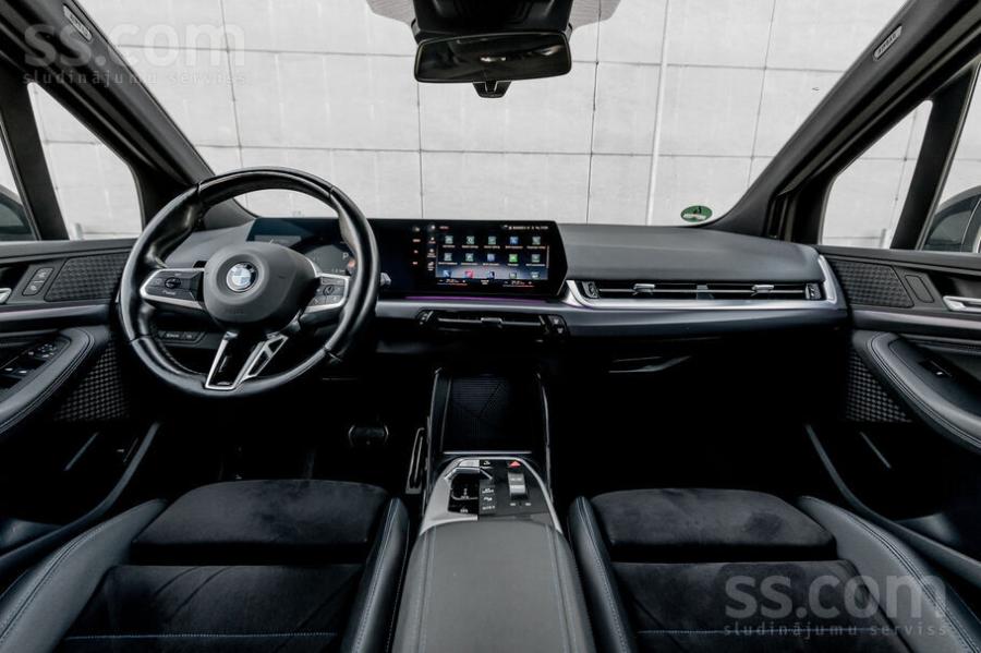 Melns BMW 218 2024 Tallina, ar dzinēja tilpumu 1.50 L un nobraukumu 110 tūkst. km par 23000 €, foto 9 vietnē AUTOMOTO.COM.LV