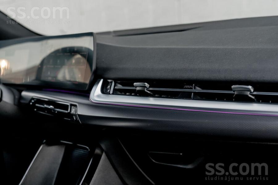 Melns BMW 218 2024 Tallina, ar dzinēja tilpumu 1.50 L un nobraukumu 110 tūkst. km par 23000 €, foto 11 vietnē AUTOMOTO.COM.LV