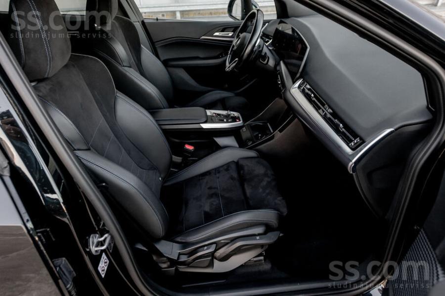 Melns BMW 218 2024 Tallina, ar dzinēja tilpumu 1.50 L un nobraukumu 110 tūkst. km par 23000 €, foto 12 vietnē AUTOMOTO.COM.LV