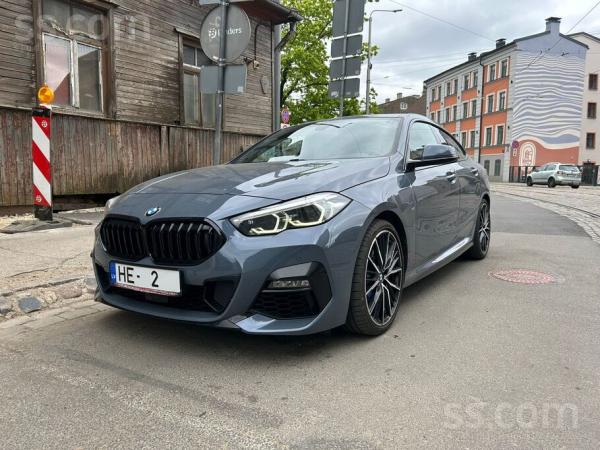 Blue BMW 218 2020 in Riga, with an engine capacity of 1.50 L and mileage of 120 thousand km for 20500 €, photo 2 on AUTOMOTO.COM.LV