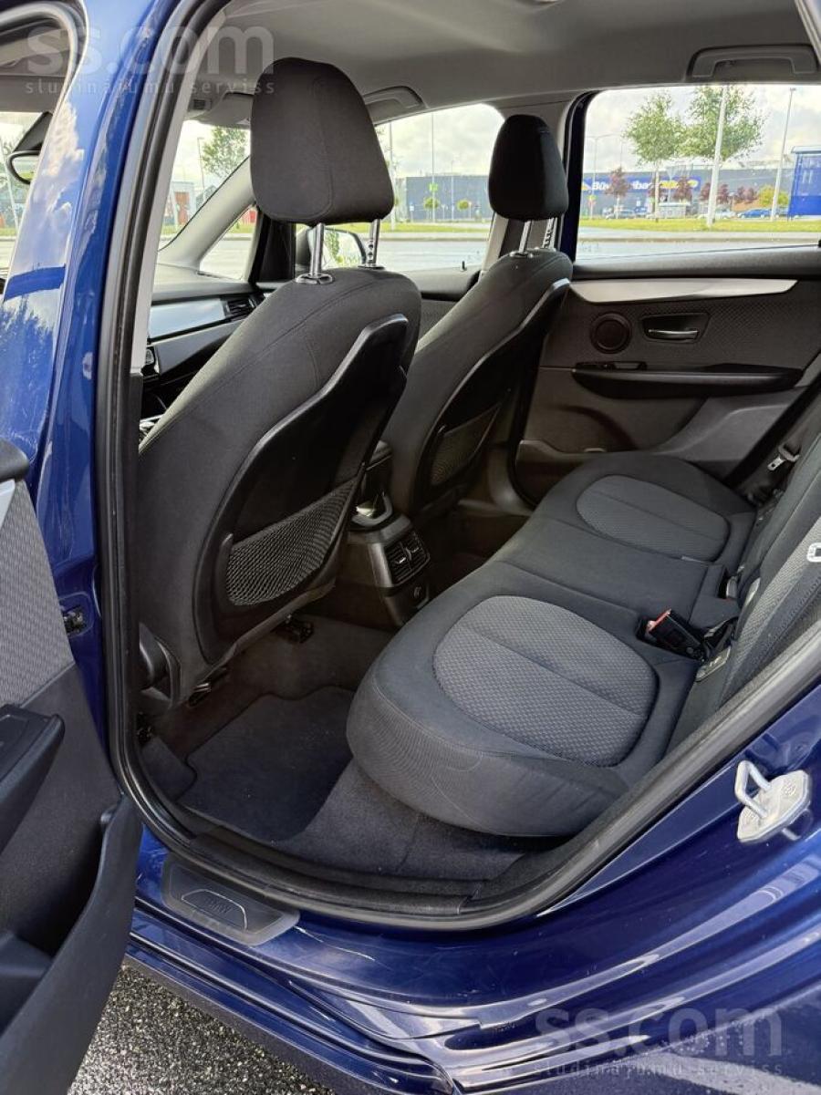 Zils BMW 218 2014 Rīga, ar dzinēja tilpumu 2.00 L un nobraukumu 138 tūkst. km par 8500 €, foto 8 vietnē AUTOMOTO.COM.LV