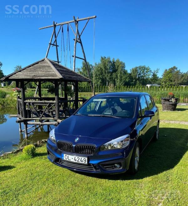 Blue BMW 218 2017 in Jelgava, with an engine capacity of 2.00 L and mileage of 157 thousand km for 8800 €, photo 2 on AUTOMOTO.COM.LV