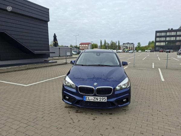 Blue BMW 218 2015 in Kaunas, with an engine capacity of 2.00 L and mileage of 250 thousand km for 6600 €, photo 4 on AUTOMOTO.COM.LV