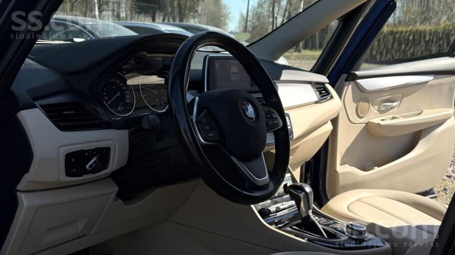 Blue BMW 218 2016 in Jelgava, with an engine capacity of 2.00 L and mileage of 289 thousand km for 7990 €, photo 8 on AUTOMOTO.COM.LV