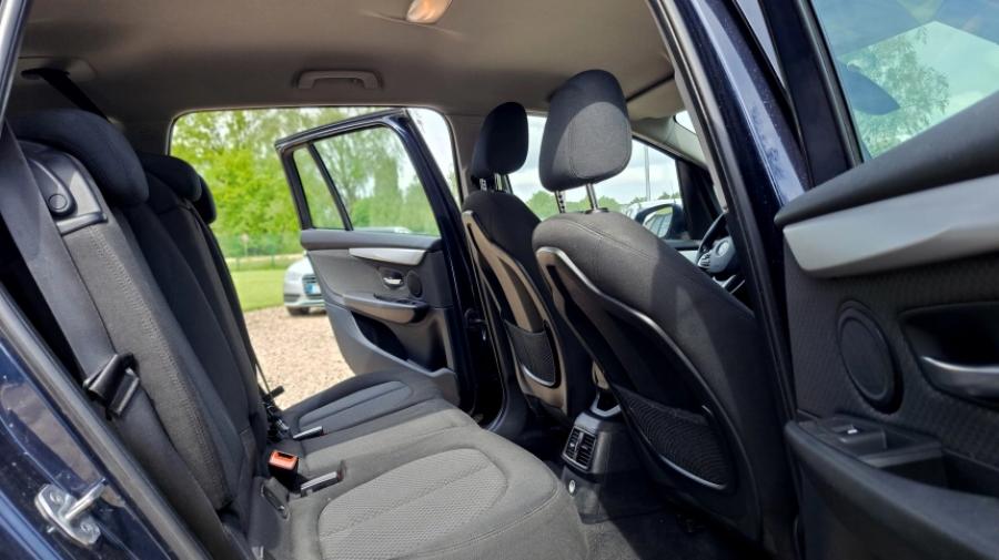 Blue BMW 218 2016 in Riga, with an engine capacity of 2.00 L and mileage of 223 thousand km for 8590 €, photo 13 on AUTOMOTO.COM.LV