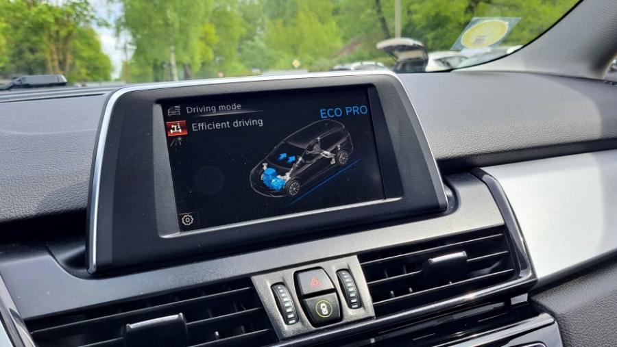 Blue BMW 218 2016 in Riga, with an engine capacity of 2.00 L and mileage of 223 thousand km for 8590 €, photo 22 on AUTOMOTO.COM.LV