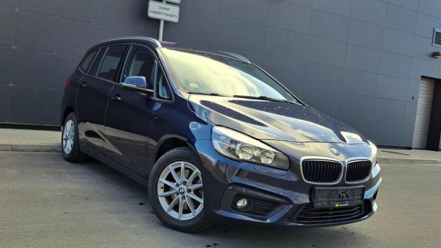 Blue BMW 218 2016 in Riga, with an engine capacity of 2.00 L and mileage of 223 thousand km for 8590 €, photo 23 on AUTOMOTO.COM.LV