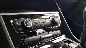 Blue BMW 218 2016 in Riga, with an engine capacity of 2.00 L and mileage of 223 thousand km for 8590 €, photo 24 on AUTOMOTO.COM.LV