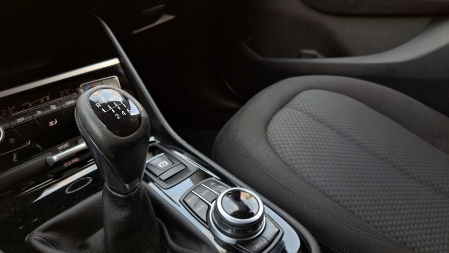 Blue BMW 218 2016 in Riga, with an engine capacity of 2.00 L and mileage of 223 thousand km for 8590 €, photo 45 on AUTOMOTO.COM.LV