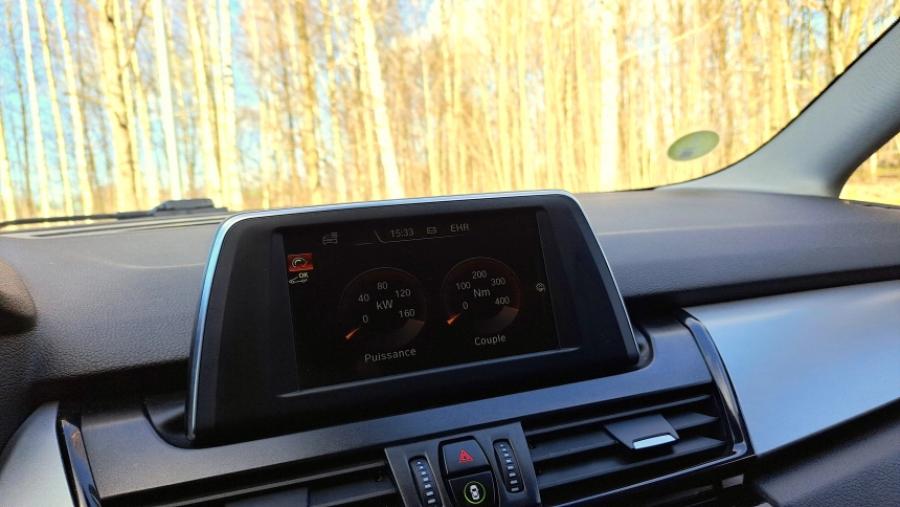 Blue BMW 218 2016 in Riga, with an engine capacity of 2.00 L and mileage of 223 thousand km for 8590 €, photo 48 on AUTOMOTO.COM.LV