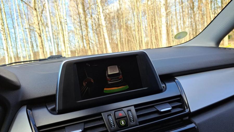 Blue BMW 218 2016 in Riga, with an engine capacity of 2.00 L and mileage of 223 thousand km for 8590 €, photo 53 on AUTOMOTO.COM.LV