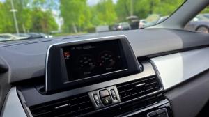 Blue BMW 218 2016 in Riga, with an engine capacity of 2.00 L and mileage of 223 thousand km for 8590 €, photo 57 on AUTOMOTO.COM.LV