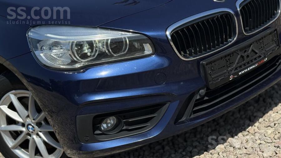 Blue BMW 218 2016 in Jelgava, with an engine capacity of 2.00 L and mileage of 289 thousand km for 8990 €, photo 6 on AUTOMOTO.COM.LV