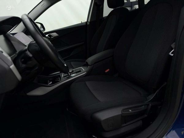 Синий БМВ 218 2022 в Вильнюс, объемом двигателя 1.50 л и пробегом 50 тыс. км за 16390 €, фото 11 на AUTOMOTO.COM.LV