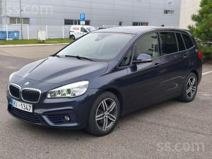 Blue BMW 218 2017 in Riga, with an engine capacity of 2.00 L and mileage of 247 thousand km for 8490 €, photo 3 on AUTOMOTO.COM.LV