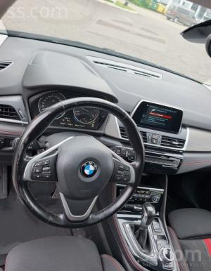 Blue BMW 218 2017 in Riga, with an engine capacity of 2.00 L and mileage of 247 thousand km for 8490 €, photo 6 on AUTOMOTO.COM.LV